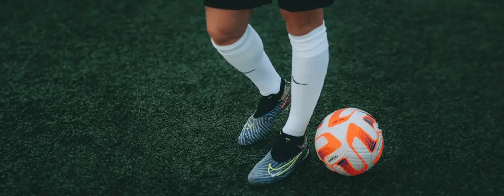 What football boots have been worn by the greatest stars of the ...